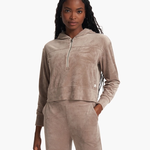 Vuori | Tops | New With Tags Vuori Haven Half Zip Velour Ribbed Hoodie ...